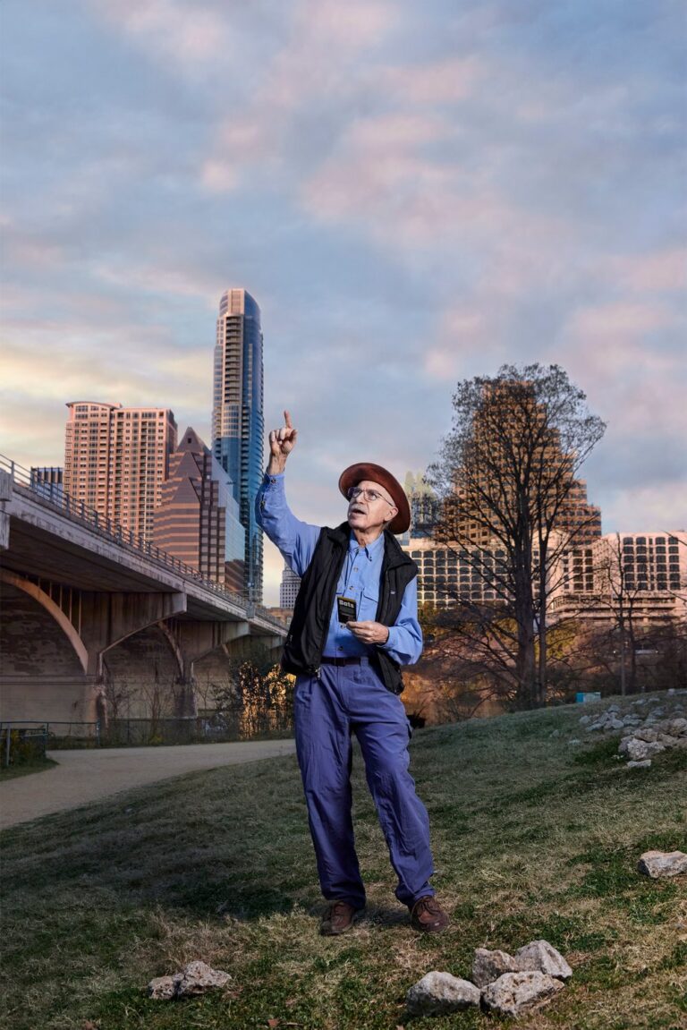 Merlin Tuttle - 2022 Homenajeado - 80 Sobre Ochenta - Family Eldercare